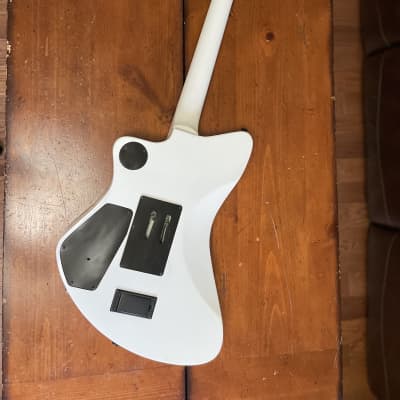 Fernandes Vertigo elite sustainer White | Reverb