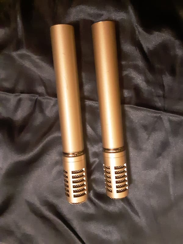 Realistic 2x Realistic Low Imp. Back Electret Cardioid | Reverb