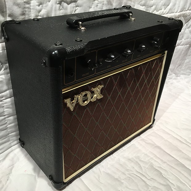 2006 Vox VR15 Valve Reactor 15 Watt Combo Amp w/Tube Pre-Amp | Reverb