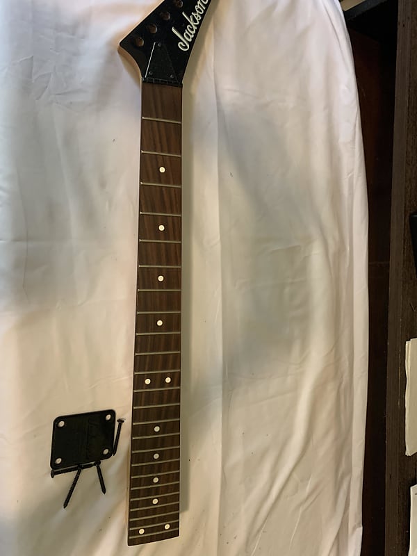 Jackson Js30 king v neck 2011- Rosewood | Reverb