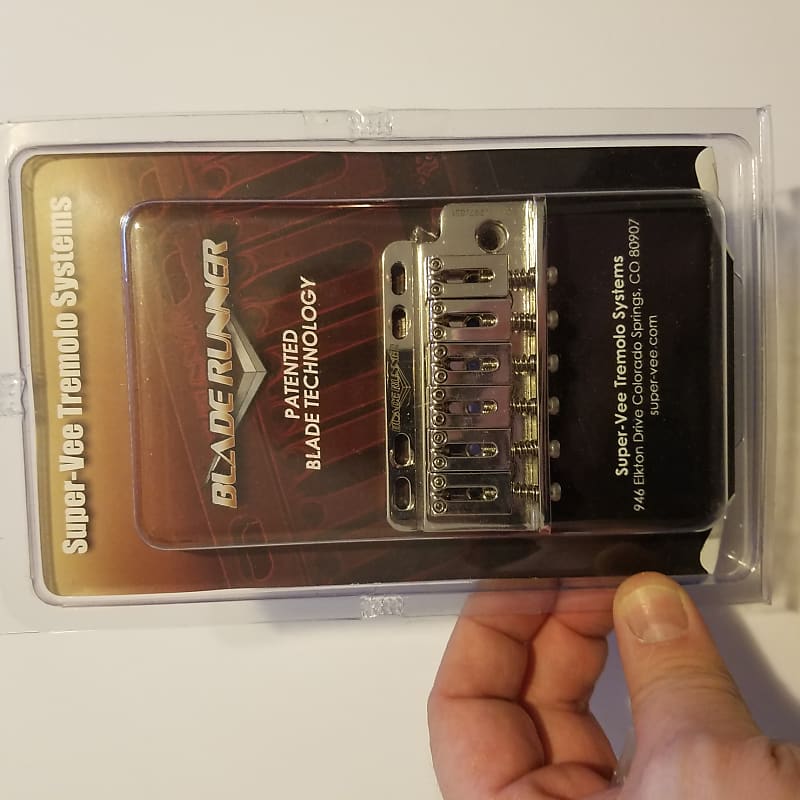 Super-vee Bladerunner strat tremolo chrome | Reverb
