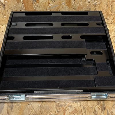 Pre Owned Schmidt Array SA450, Flight Case & 2x Connector | Reverb