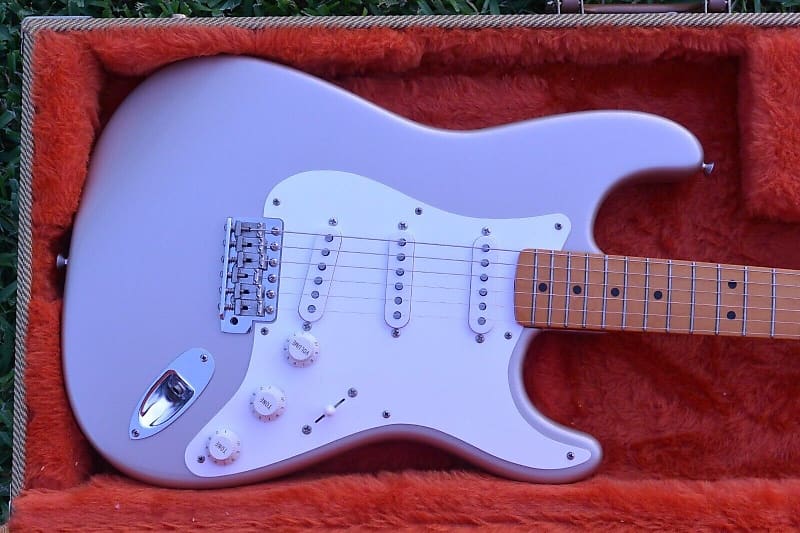 Fender USA 1957 Stratocaster Reissue in INCA SILVER Nitro | Reverb