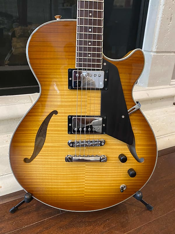 Sadowsky Semi-Hollow 2017 - Carmel Burst - MINT! | Reverb