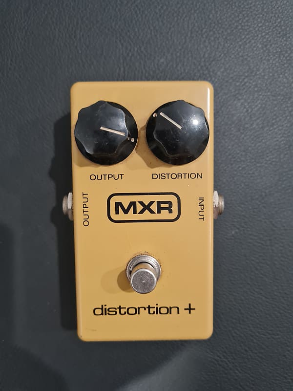 MXR MX-104 Block Distortion + 1975 - 1984 - Yellow | Reverb