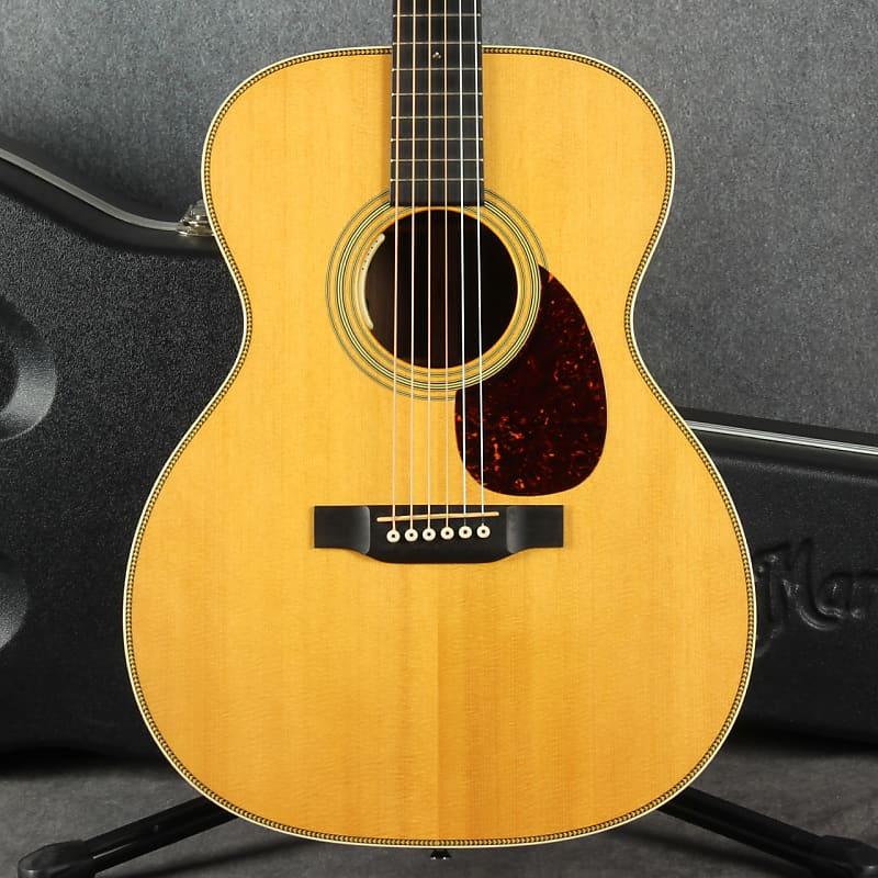 Martin OM-28e Standard Natural - Hard Case - 2nd Hand | Reverb UK