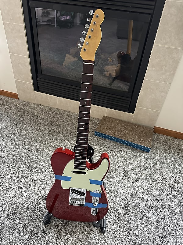 Fender Telecaster 2023 - Candy Apple Red | Reverb