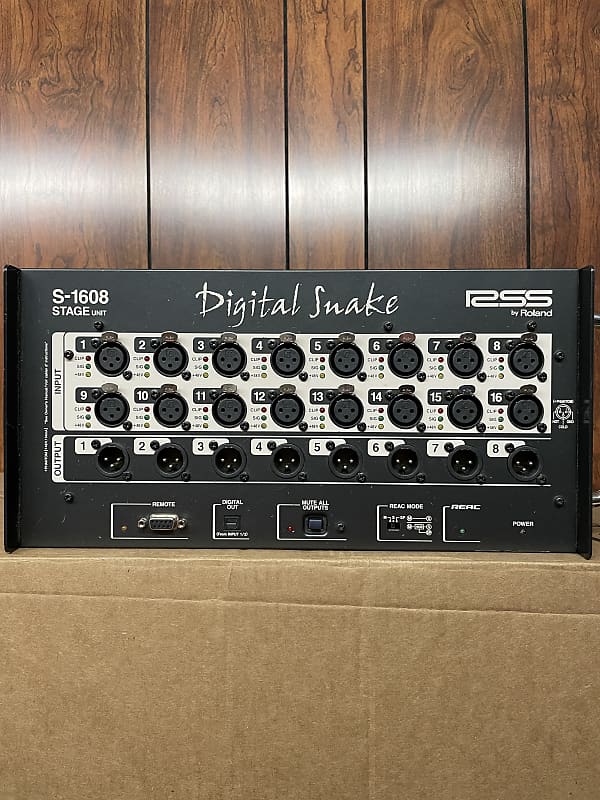 Roland S1608 16x8 Digital Snake Box Great Condition | Reverb