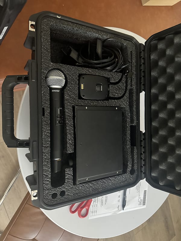 Shure SLX-D124 SM58 -G58 Wireless Mic Combo | Reverb