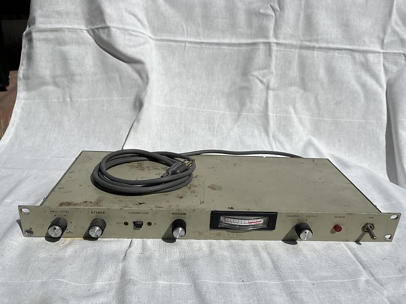 McMartin LR-1004a Compressor Limiter 1970’s - NYC Studio | Reverb