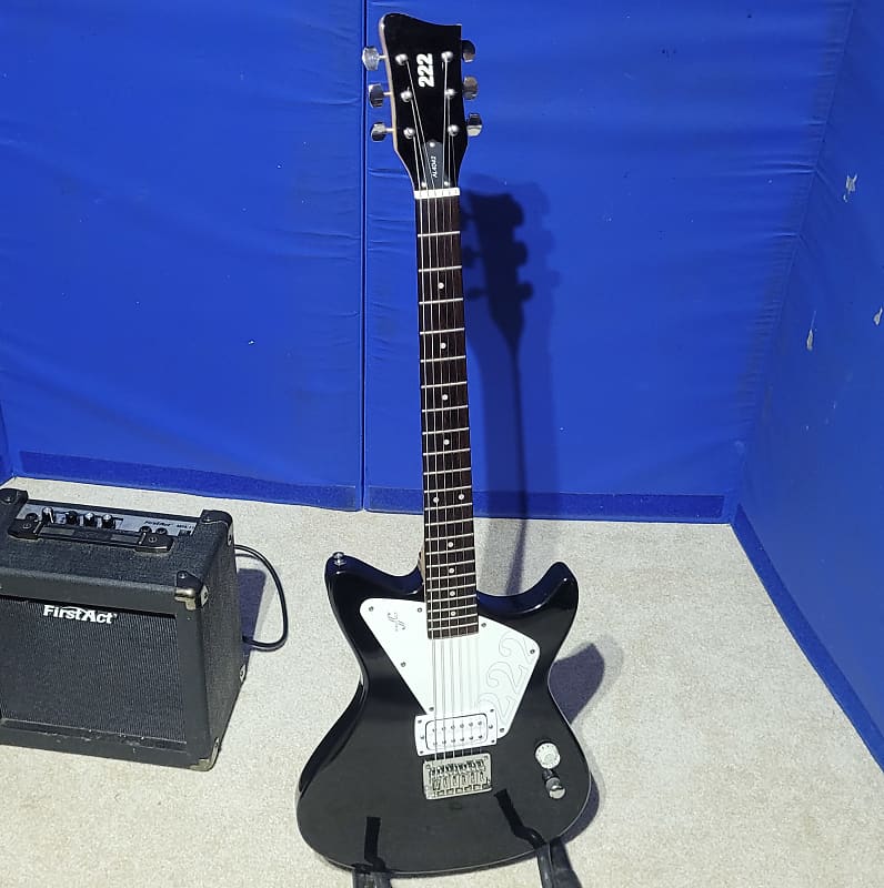 First Act AL4042 222 2000's - Black and White | Reverb