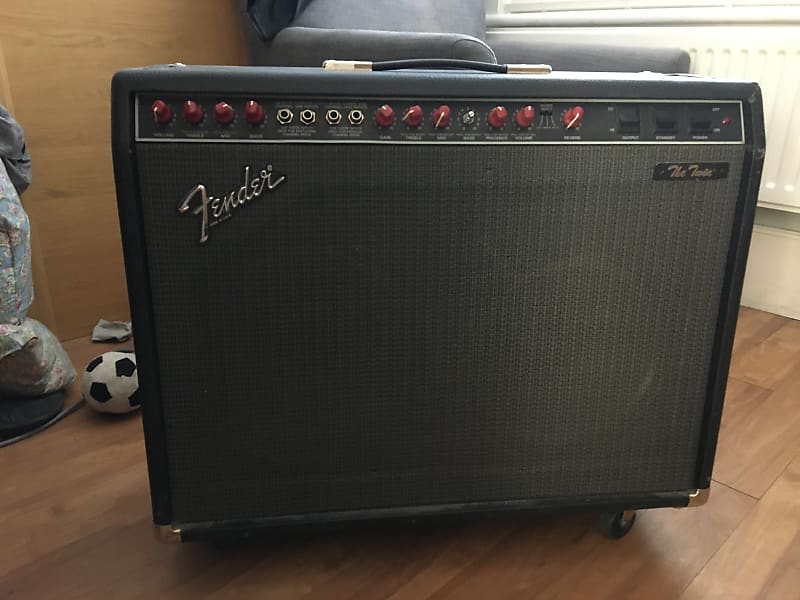 Fender The twin (red knobs) 1987-1994 Black Tolex / red knobs | Reverb