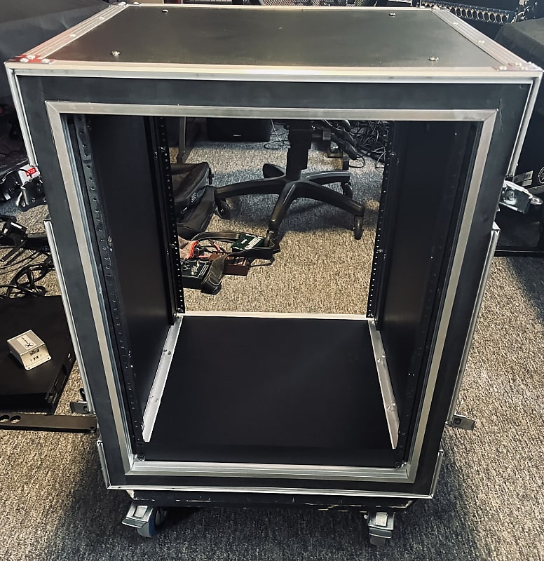 Odyssey FZS14W 14U Shock Mount Rack Flight Case | Reverb