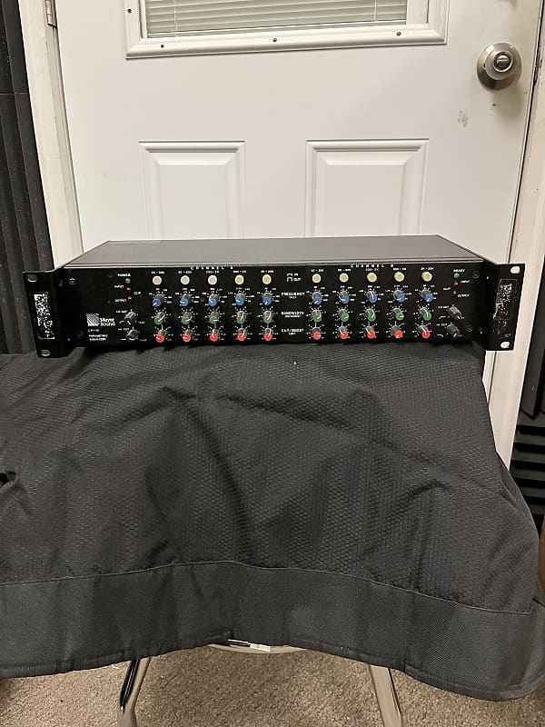 Meyer Sound CP-10 Parametric EQ Equalizer Rack | Reverb