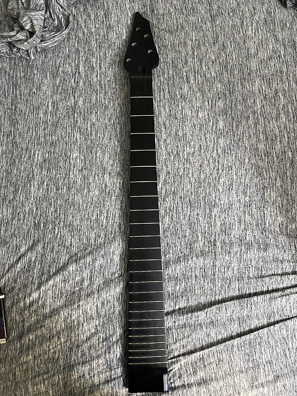 Moses wide 5 bass Graphite | Reverb