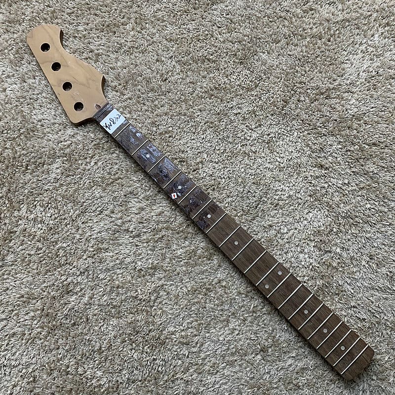 4 String Bass Roasted Maple Neck And Rosewood Fretboard Reverb