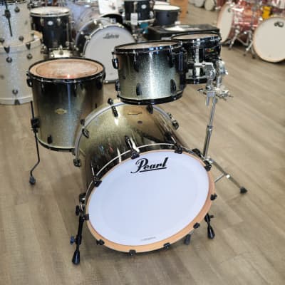 Used Pearl Masters MCX Maple 4-Piece 10/12/16/22 (Black | Reverb
