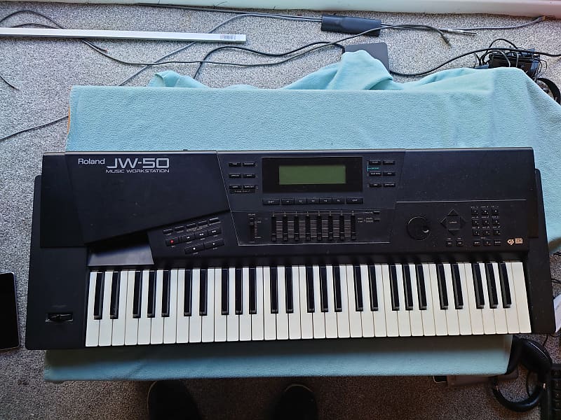 Roland JW50 | Reverb UK