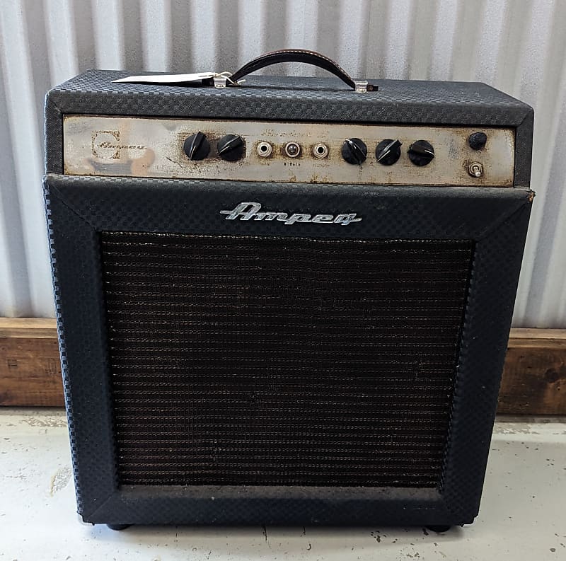 Custom-Built Ampeg "40W Fender Tweed Deluxe" Combo | Reverb