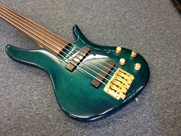 Samick 5 String Fretless Bass Guitar - FREE DELIVERY | Reverb