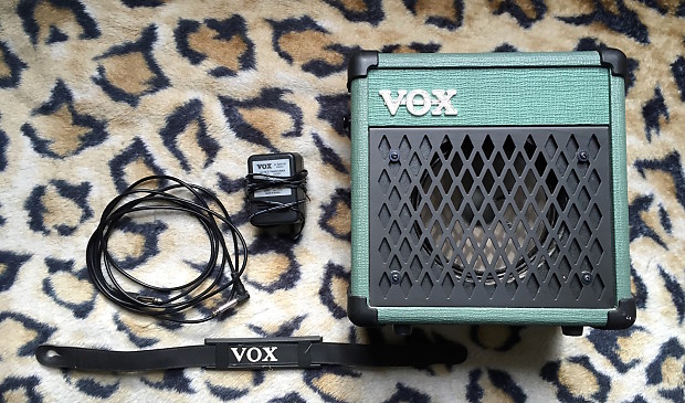 Vox DA5 5W 1x6.5 Portable Guitar Combo Amp - Green w/ Handle, | Reverb