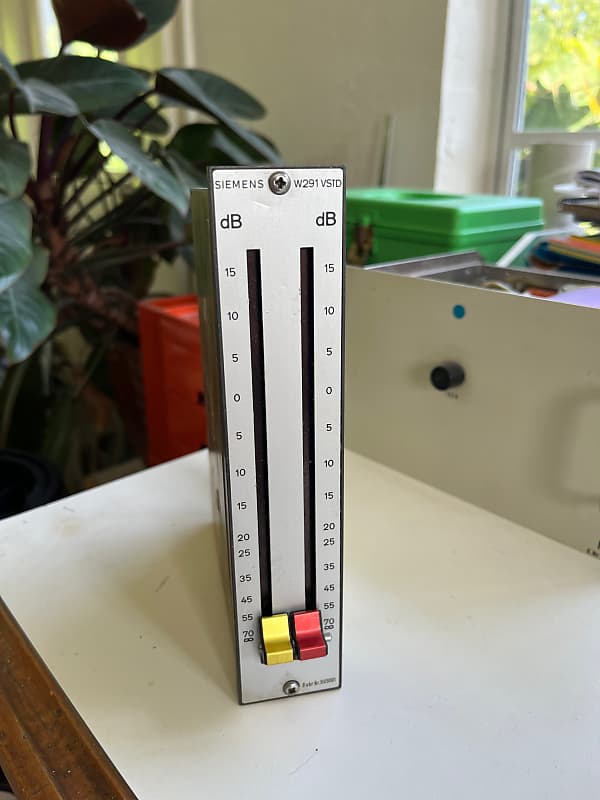 Siemens W291 VSTD Active Stereo Fader #9 | Reverb UK