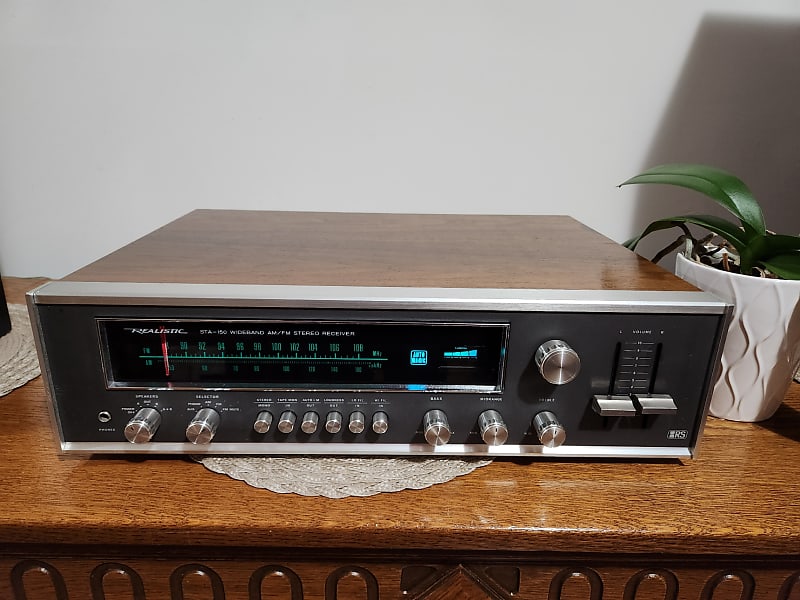 Realistic STA-150 1973 Walnut veneer, brushed aluminum | Reverb