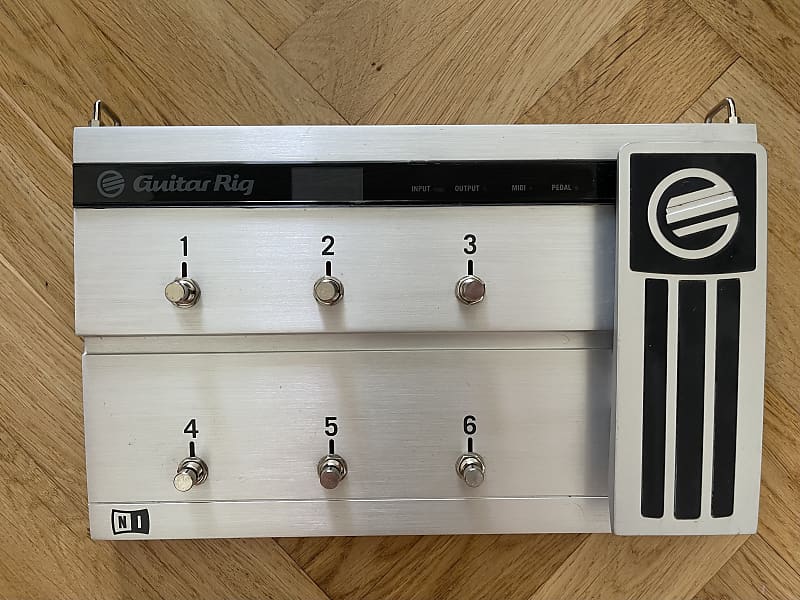 Native Instruments Guitar Rig Kontrol 2 - No Software | Reverb