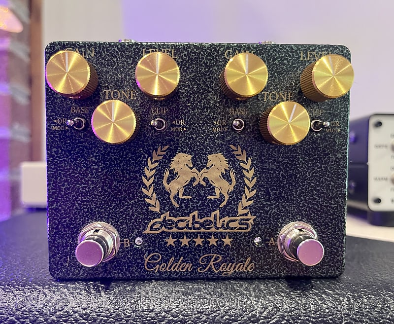 Decibelics Golden Royale 2021 - Hammered Green | Reverb