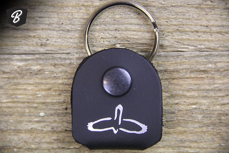 PRS Pick-Holder Key Ring in Black Leather | Reverb