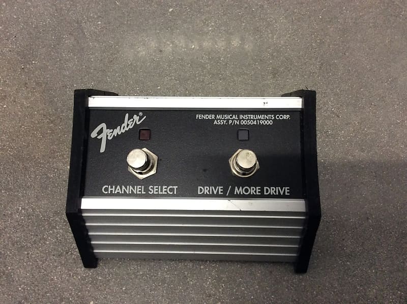 Fender Amp Footswitch 2 Button Channel/Drive Deluxe DeVille | Reverb