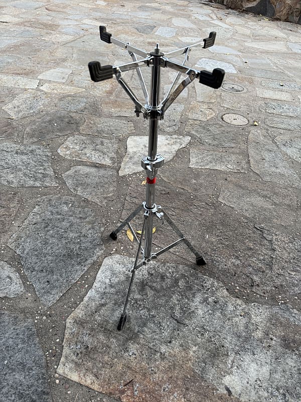 Used Ludwig BELL KIT STAND Drum Hardware | Reverb