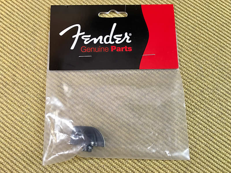 004-1710-000 Fender Bronco Pro Jr. Black Pointer Knob | Reverb