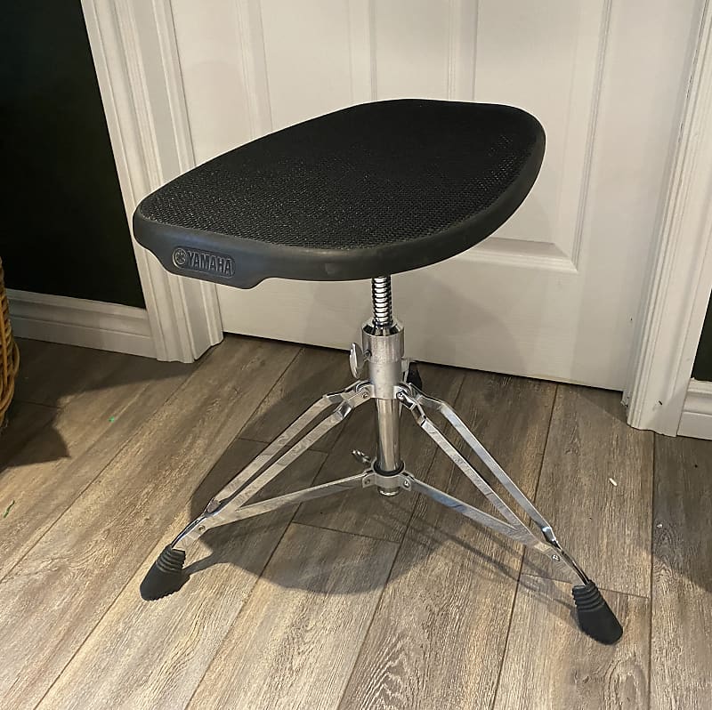 Yamaha DSM100 Mesh Drum Throne with Case // Seat Stool | Reverb