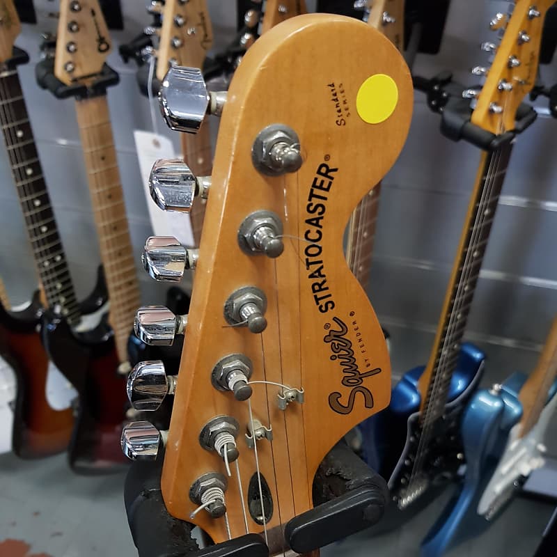 Squier Standard Series 20 Th Anniversary Stratocaster Red | Reverb
