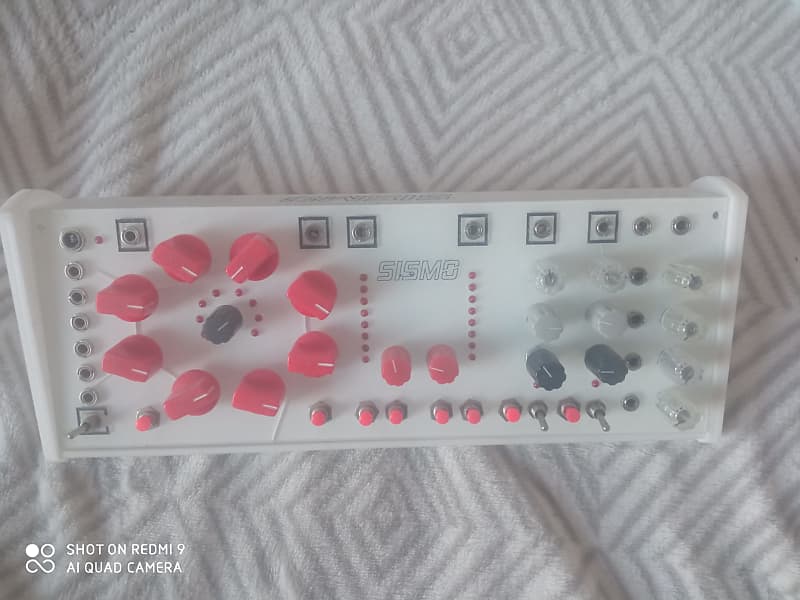 Sismo MQNX (AS-IS!) | Reverb