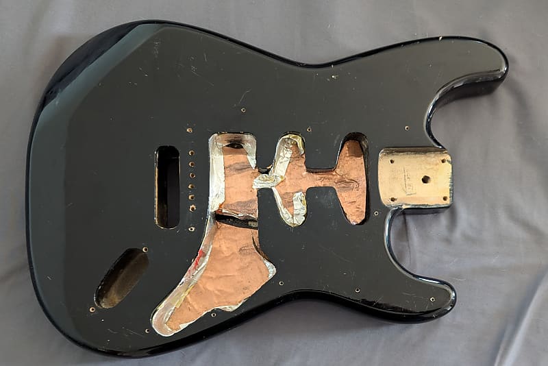 Fender? Stratocaster body HSS (or SSS) in gloss black | Reverb