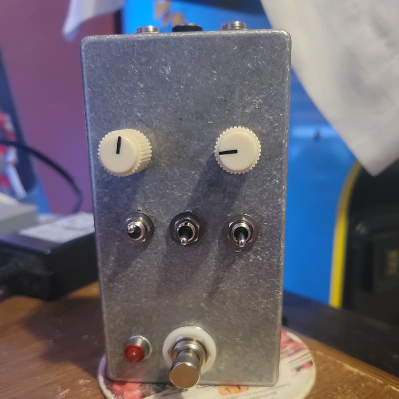 D.i.y fuzz devi ever soda mizer clone (video is up) | Reverb