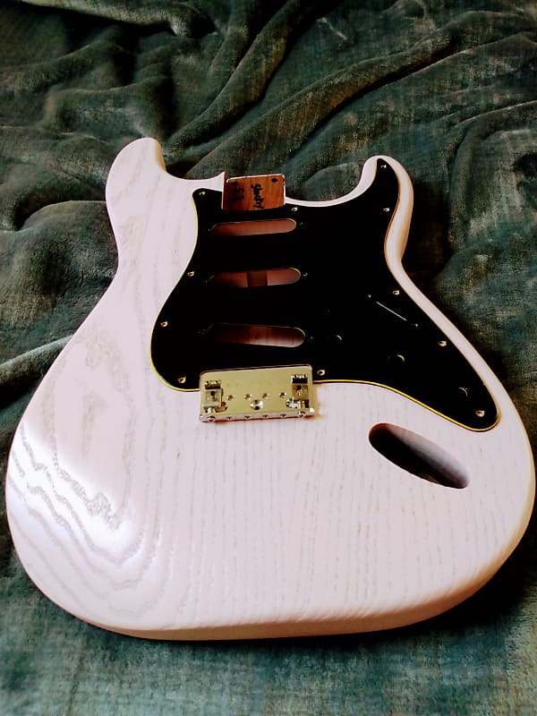 Custom Roasted Ash Strat Body 2022 Shell Pink | Reverb