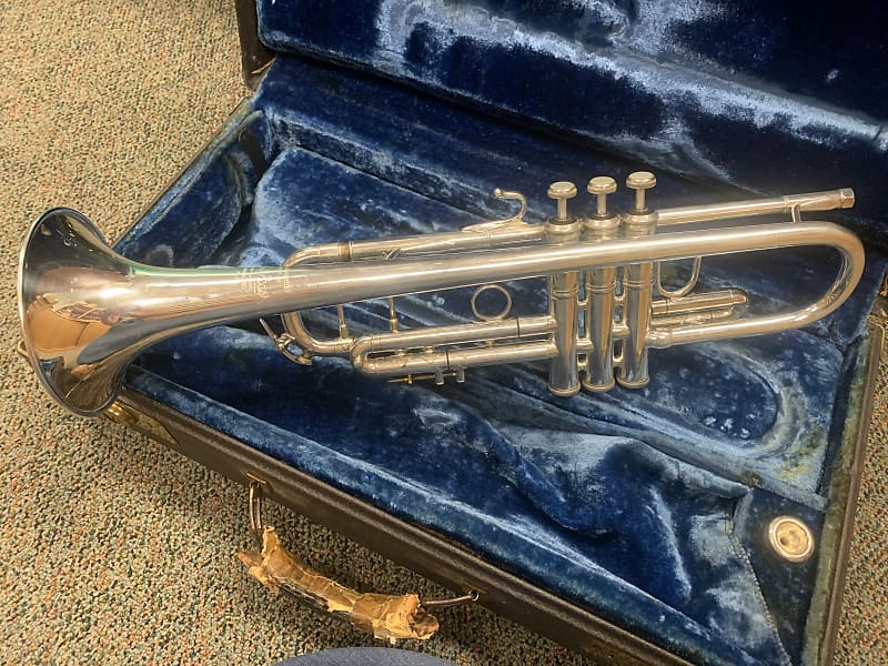 Bach Stradivarius Trumpet Model 43 | Reverb