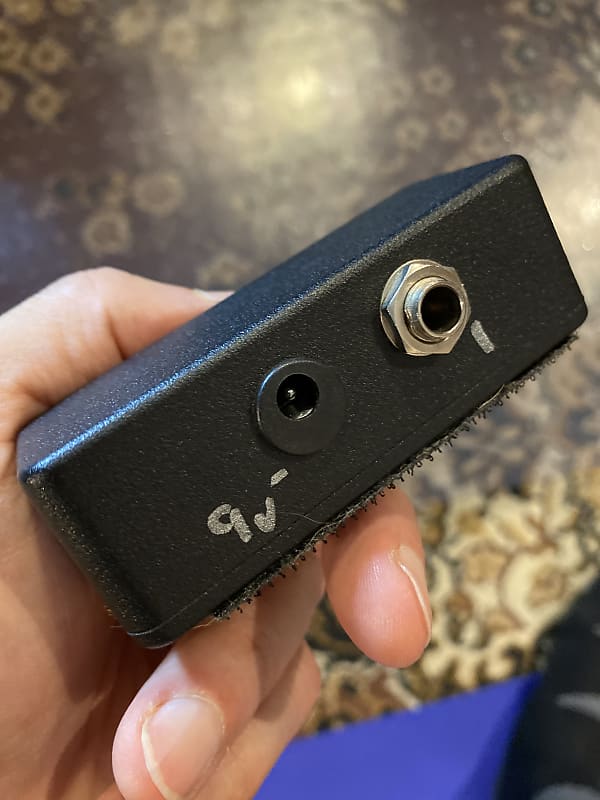 T1M This1smyne Buffer with 2 outputs Black | Reverb