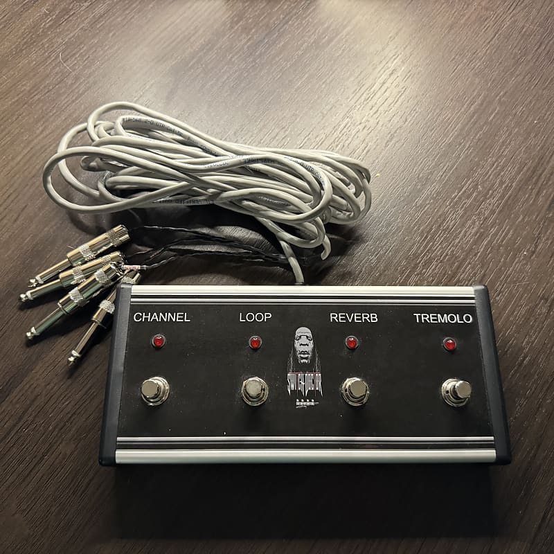 Switch Doctor - Mesa Boogie Tremoverb Footswitch - Black & | Reverb
