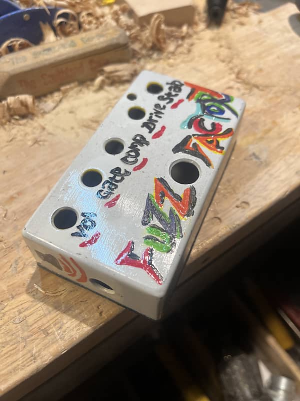 Fuzz Factory DIY enclosure 2021 - White | Reverb