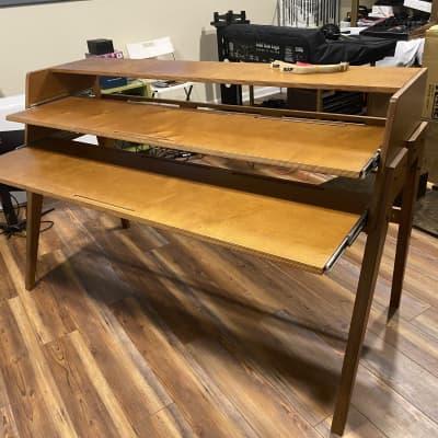 Audio Housing Compact 88 | Reverb