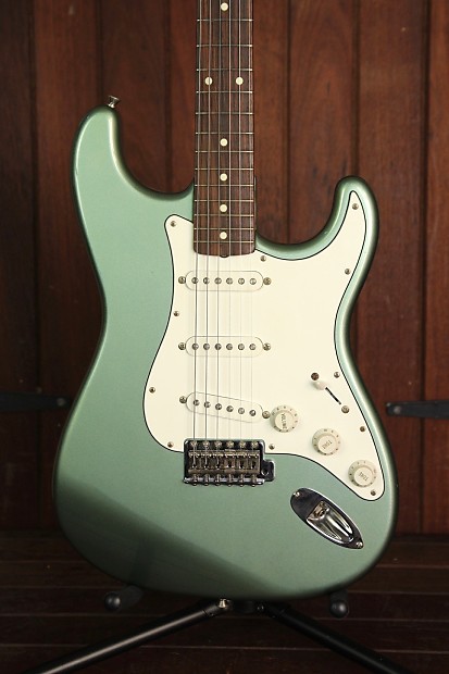 Fender Stratocaster Made in Japan Sage Green Metallic | Reverb UK