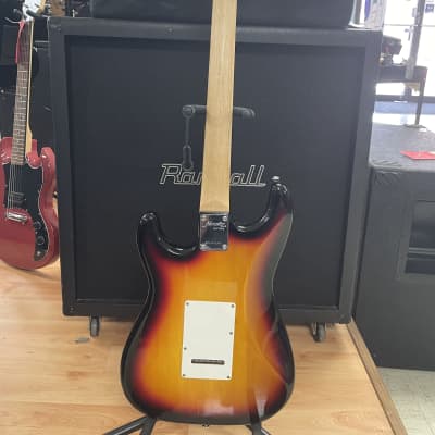 Alvarez Classic II 1987 - Sunburst | Reverb