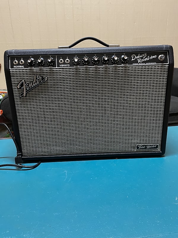 Fender Tone Master Deluxe Reverb 2-Channel 22-Watt 1x12" | Reverb