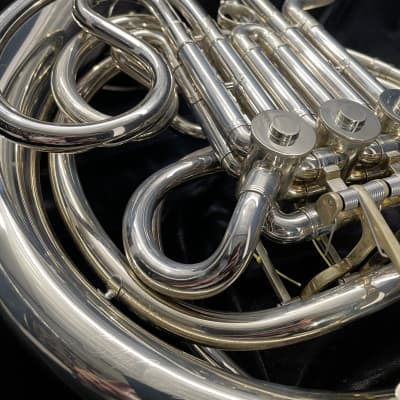 Conn 8D French Horn | Reverb