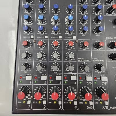 Peavey PV10BT 10-channel mixer with USB interface, digital | Reverb