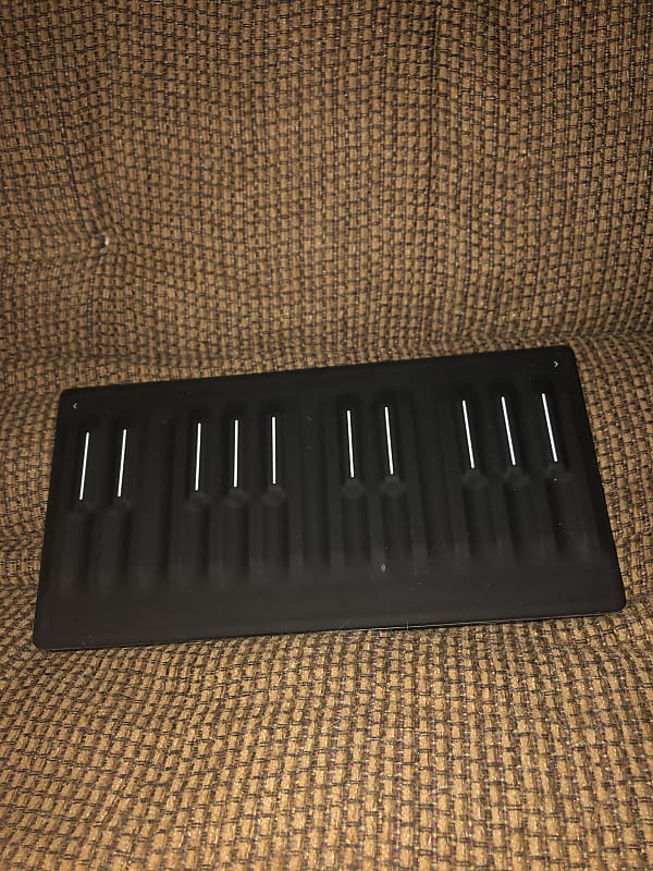 ROLI Seaboard Block 24-Key Expressive MIDI Keyboard | Reverb